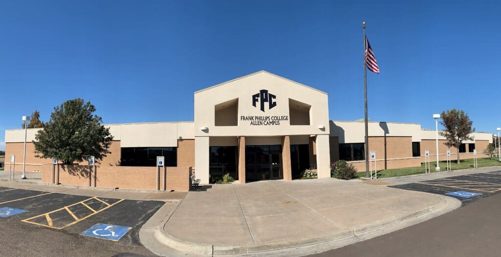Front of Building-Pano (002) - Frank Phillips College